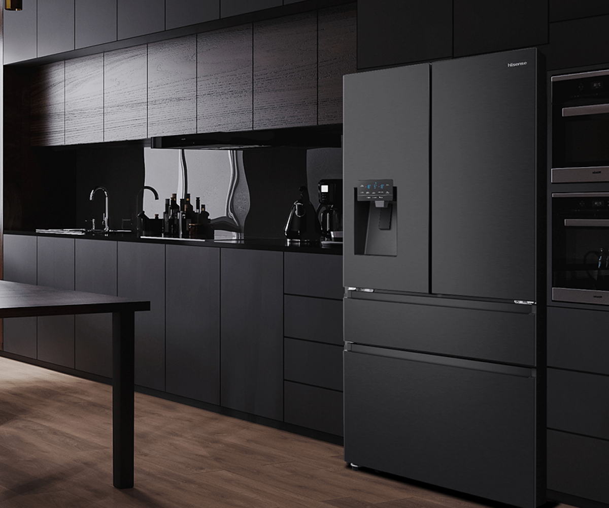 Hisense 560L PureFlat French Door Fridge with Ice & Water Dispenser ...