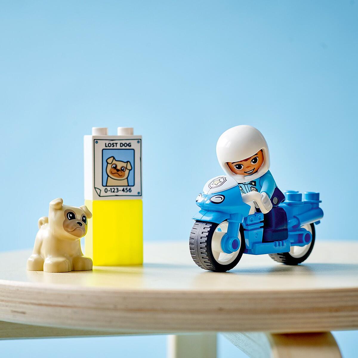 Lego Police Motorcycle | Makro
