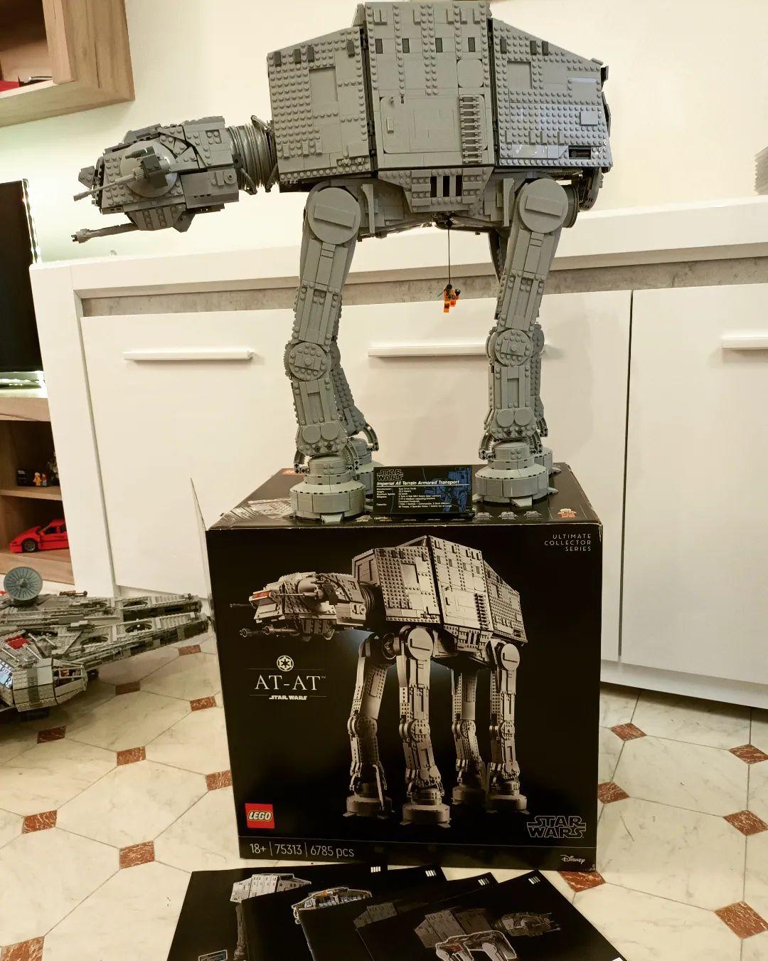 Buy LEGO® Star Wars™ AT-AT™ 75313 Online | Official LEGO® QA