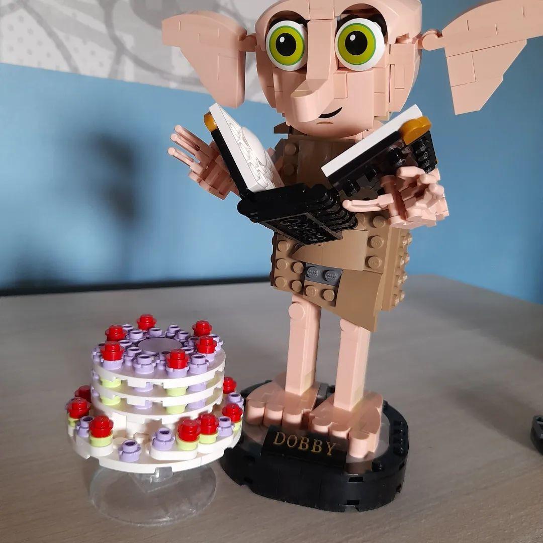 LEGO® Dobby™ the House-Elf | Official LEGO® AE