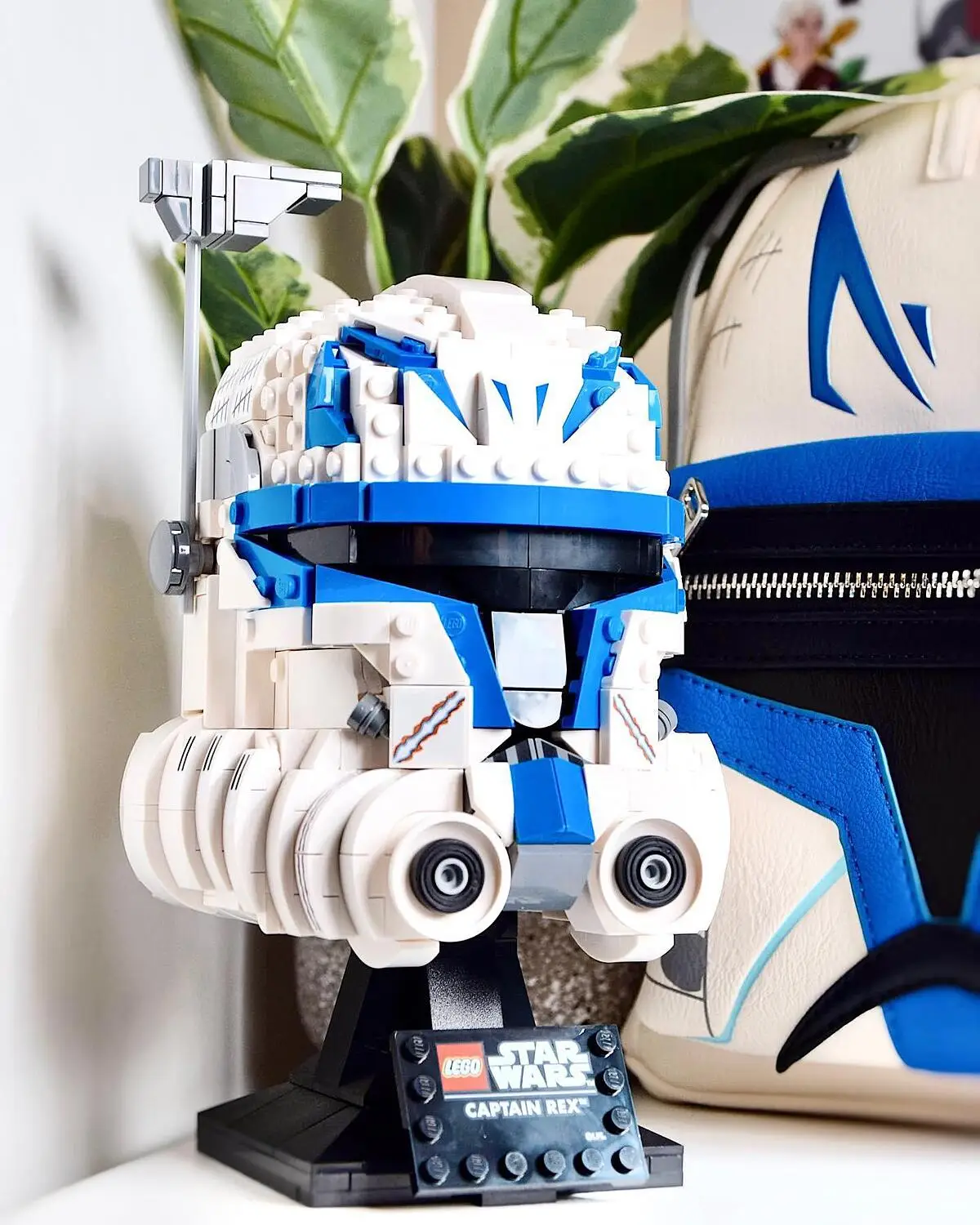 Buy LEGO® 75329 Captain Rex™ Helmet | Official LEGO® QA