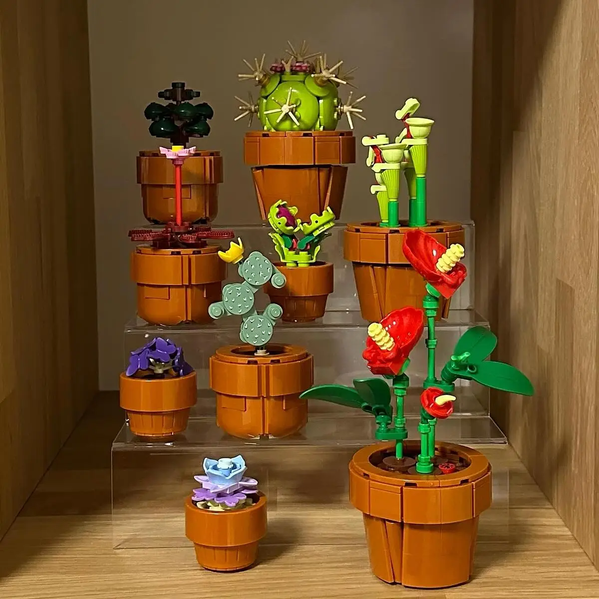 LEGO® Tiny Plants | Official LEGO® KW