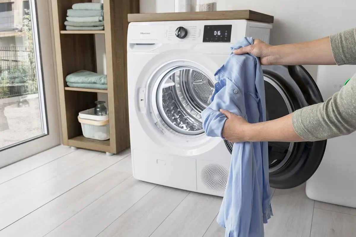 HISENSE 3+ Series DHGC903 9 kg Heat Pump Tumble Dryer - White - Hisense ...