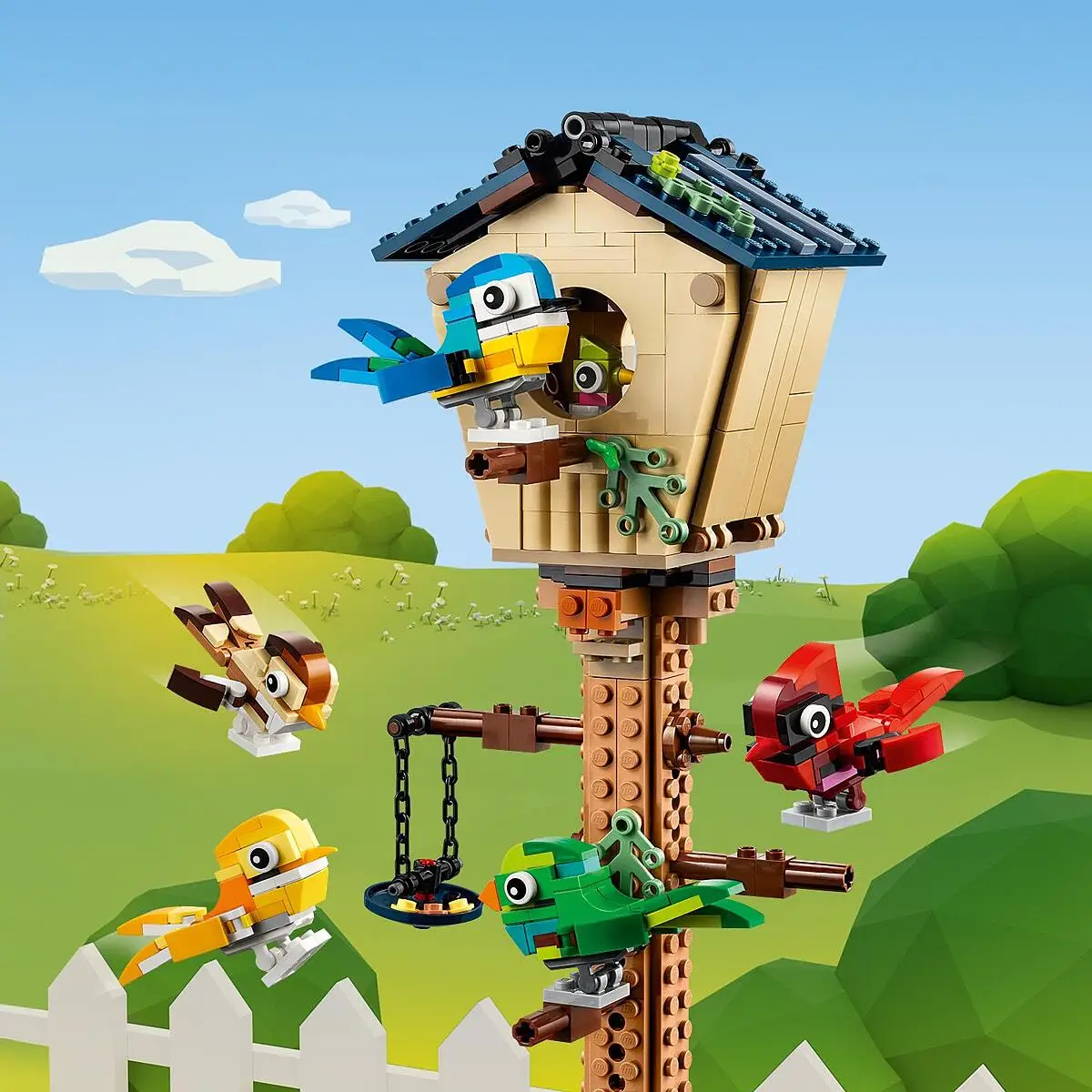 Buy LEGO® Creator 3in1 Birdhouse 31143 Online | Official LEGO® BH