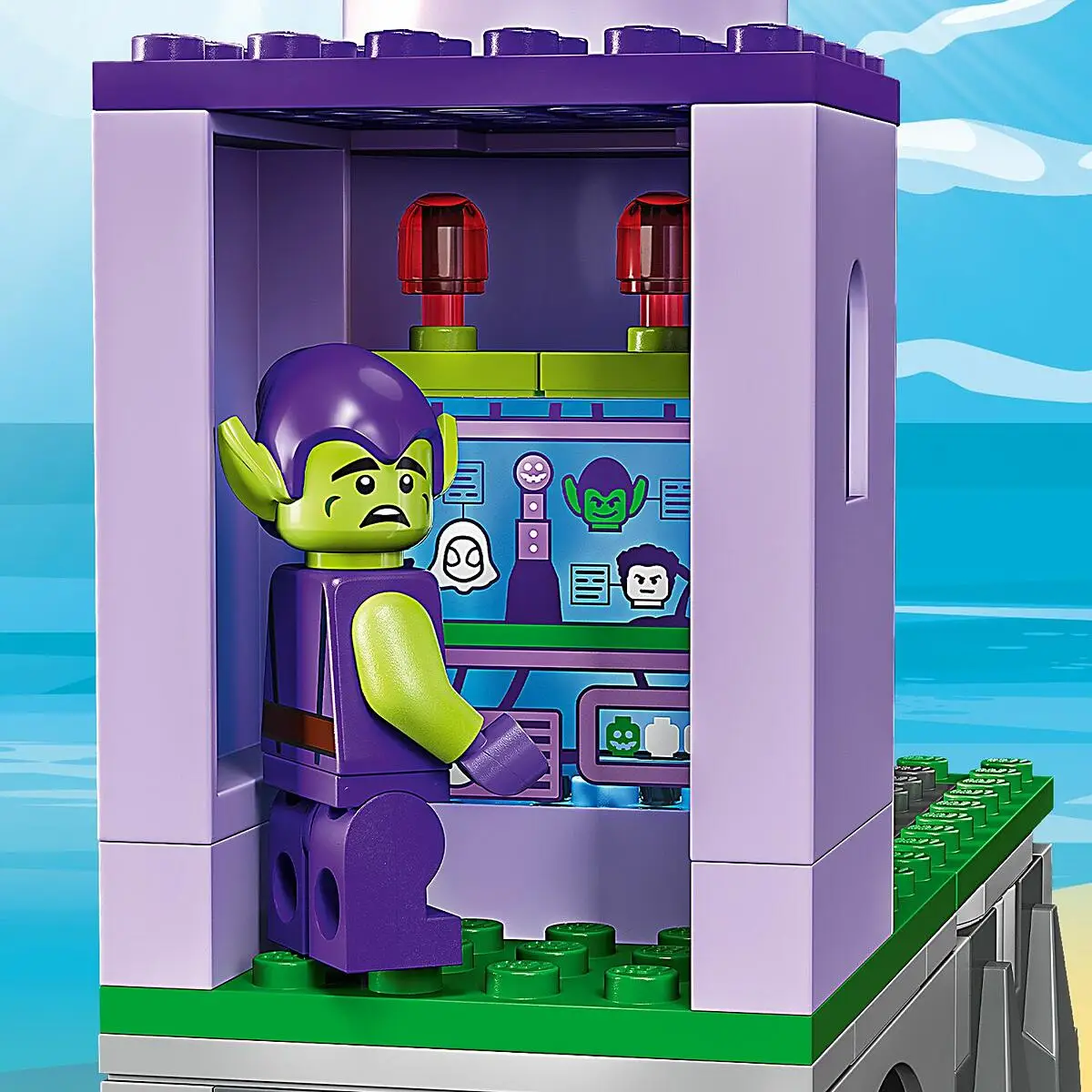 LEGO® 10790 Team Spidey at Green Goblin's Lighthouse | Official LEGO® QA