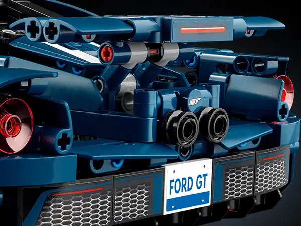 Buy LEGO® 42154 2022 Ford GT Set Online | Official LEGO® AE