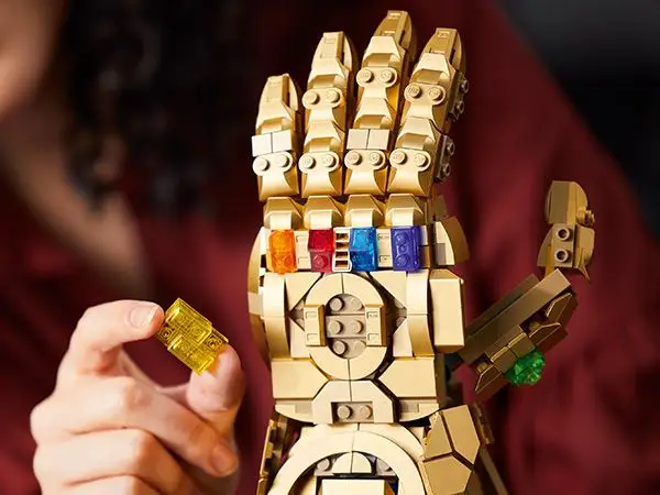 Buy LEGO® Infinity Gauntlet 76191 for Adults | Official LEGO® QA