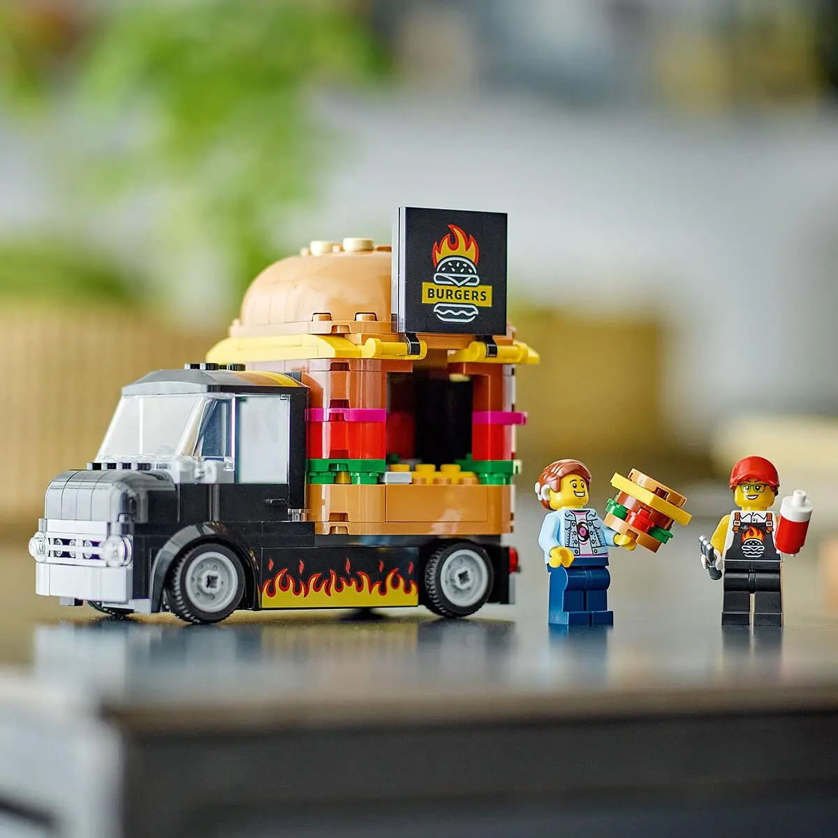 Buy LEGO® Burger Truck 60404 | Official LEGO® QA