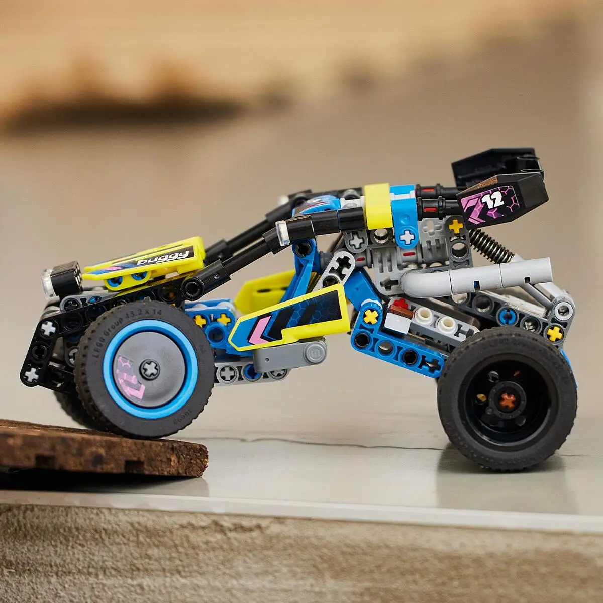 LEGO® Off-Road Race Buggy | Official LEGO® AE