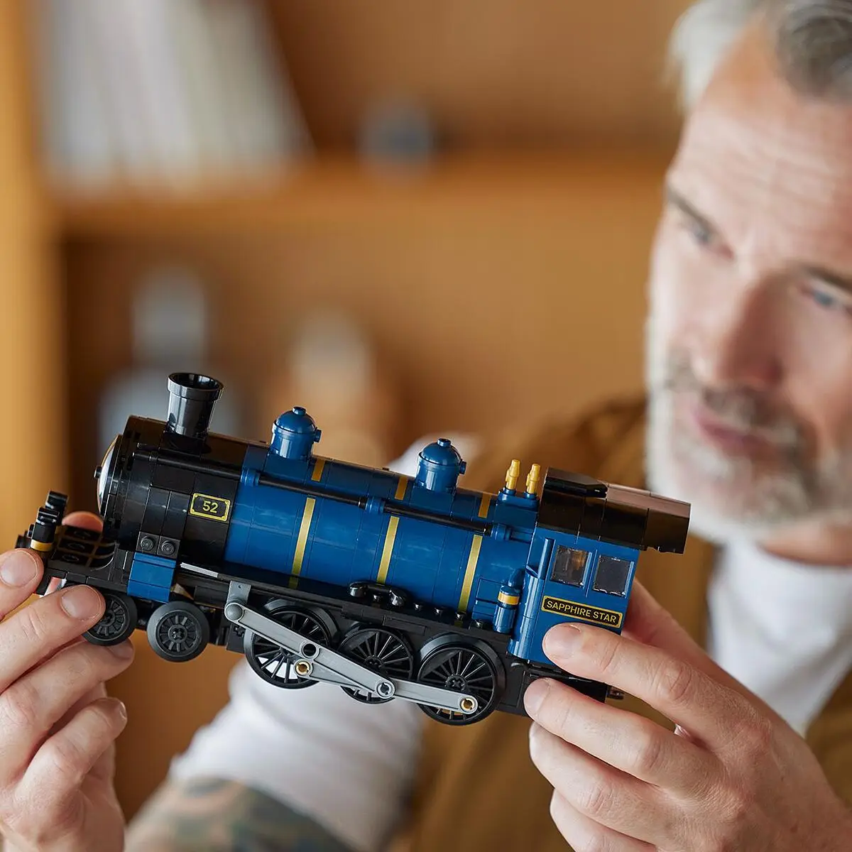 LEGO® The Orient Express Train | Official LEGO® QA
