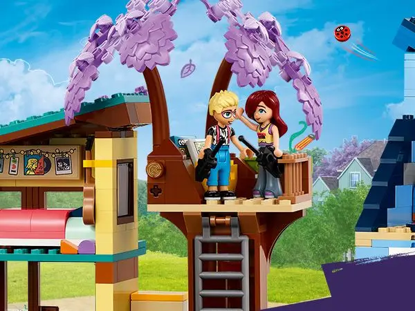 Buy LEGO® Olly and Paisley's Family Houses 42620 | Official LEGO® KW