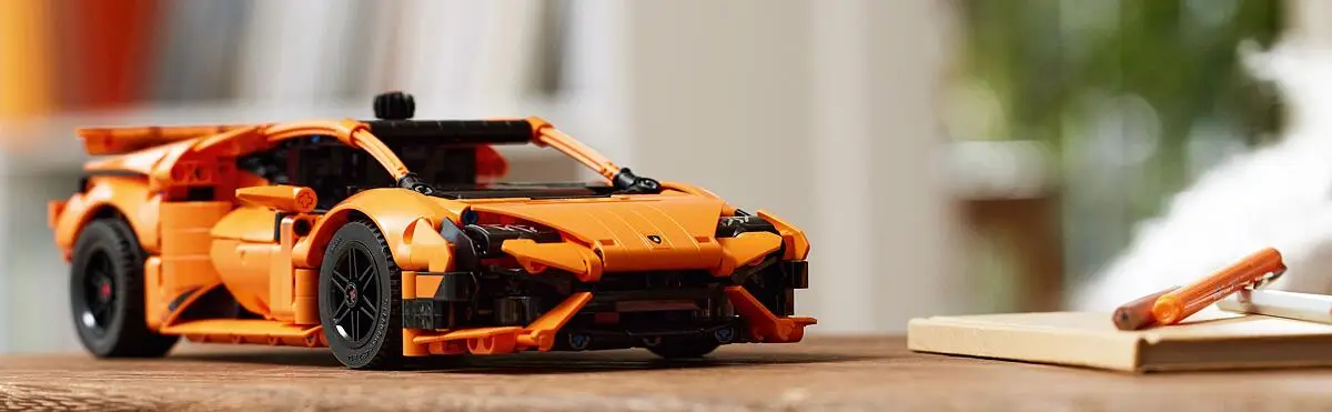 LEGO® Lamborghini Huracán Tecnica Orange | Official LEGO® KW
